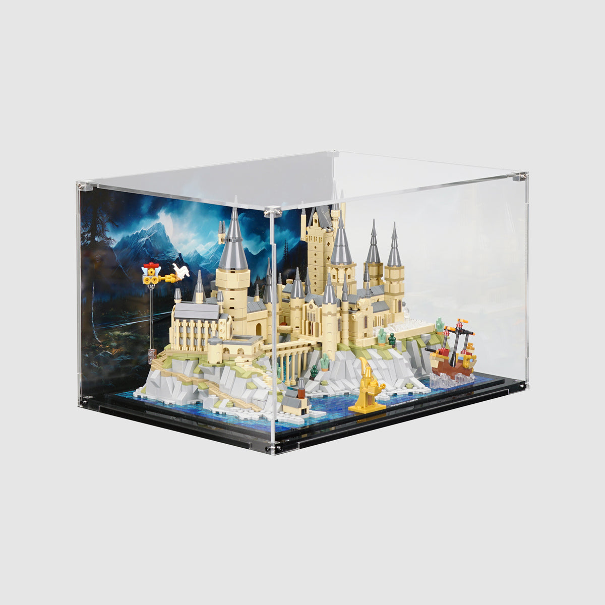 76419 Hogwarts™ Castle and Grounds LEGO Display Case | ONBRICK | Made ...